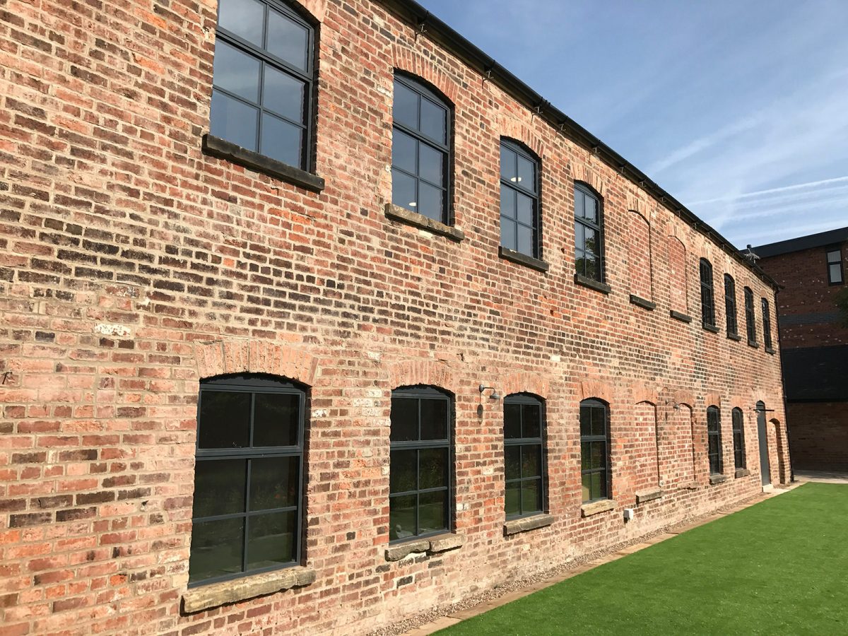 Ultra Slim Aluminium Windows | Minimalist Frame Style