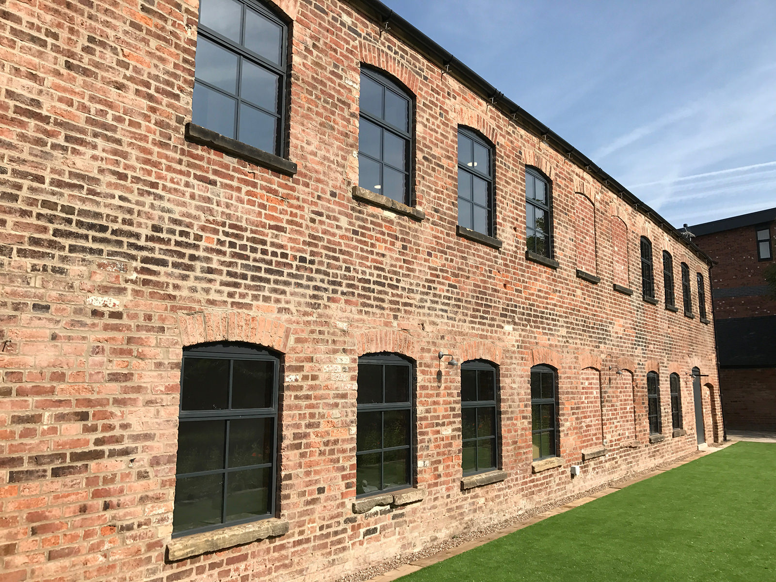 Ultra Slim Aluminium Windows | Minimalist Frame Style