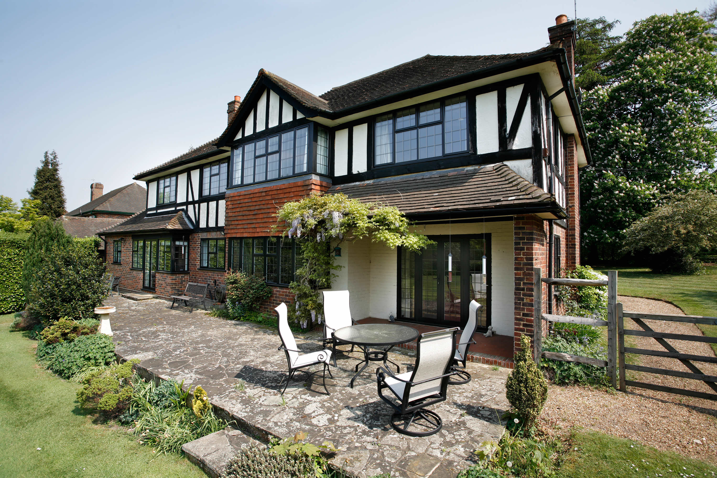 Aluminium Windows UK | Smart Aluminium Windows | Sternfenster